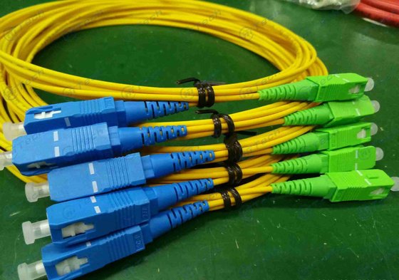 FTTH FTTB FTTX Network Fiber Optic Patch Cables Single Mode SC APC SC UPC Connector